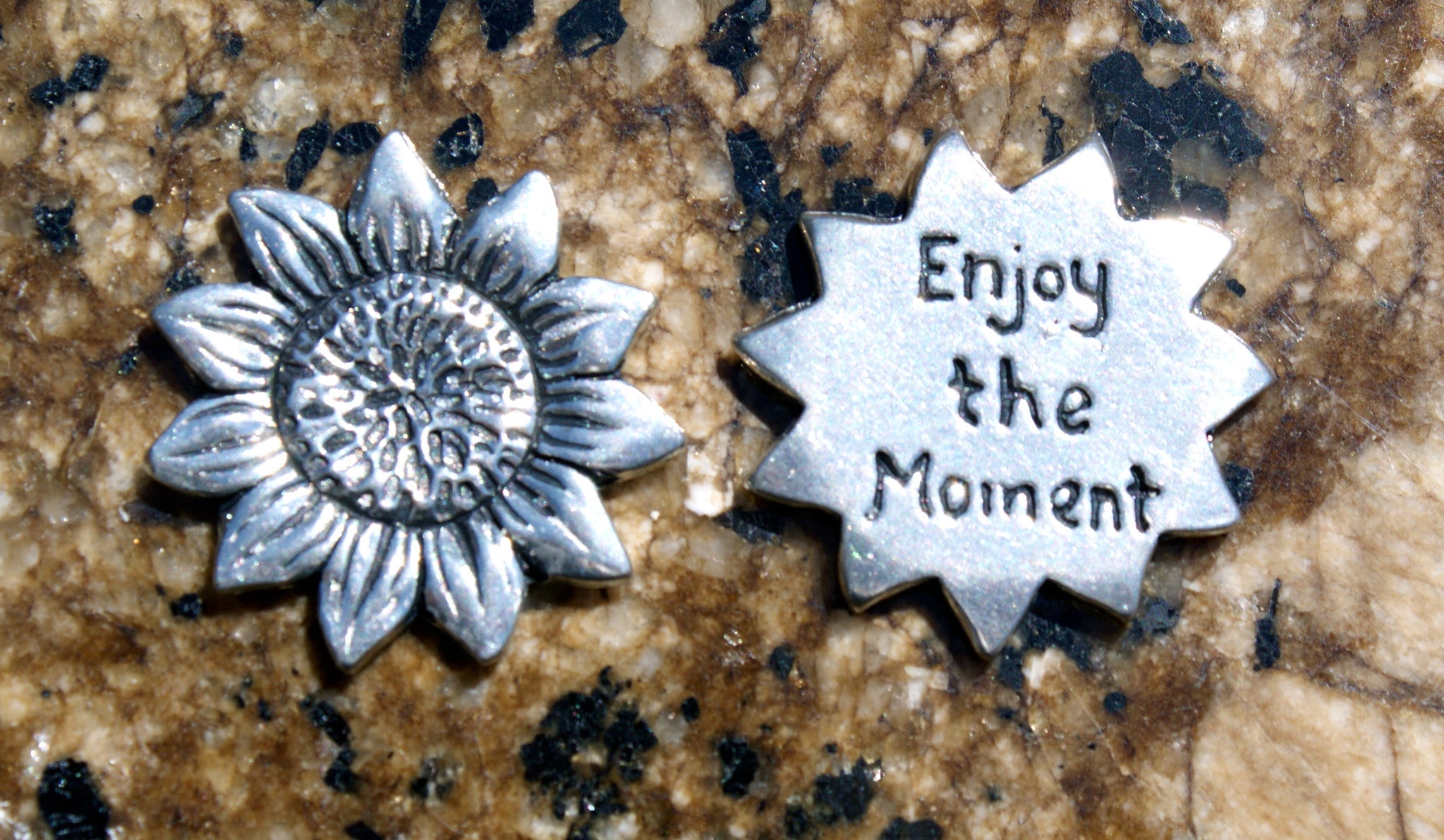 Enjoy the Moment Inspirational Coin – Whetung Ojibwa Centre